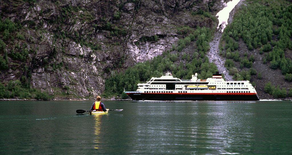 Ønskjer du å vere ferievikar i vakre Stranda? - Stranda kommune